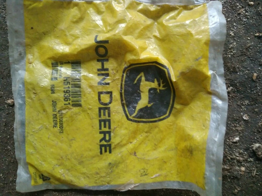 Джон Дір Прокладка випускного колектора R519361, R534605 - купить на ...